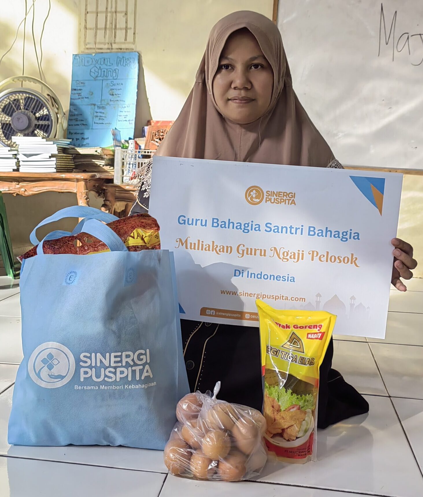 Paket Sembako Guru Ngaji Yang Ikhlas Tanpa Meminta Imbalan